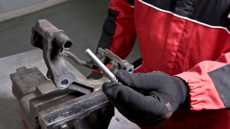 How to use brake grease and other lubricants